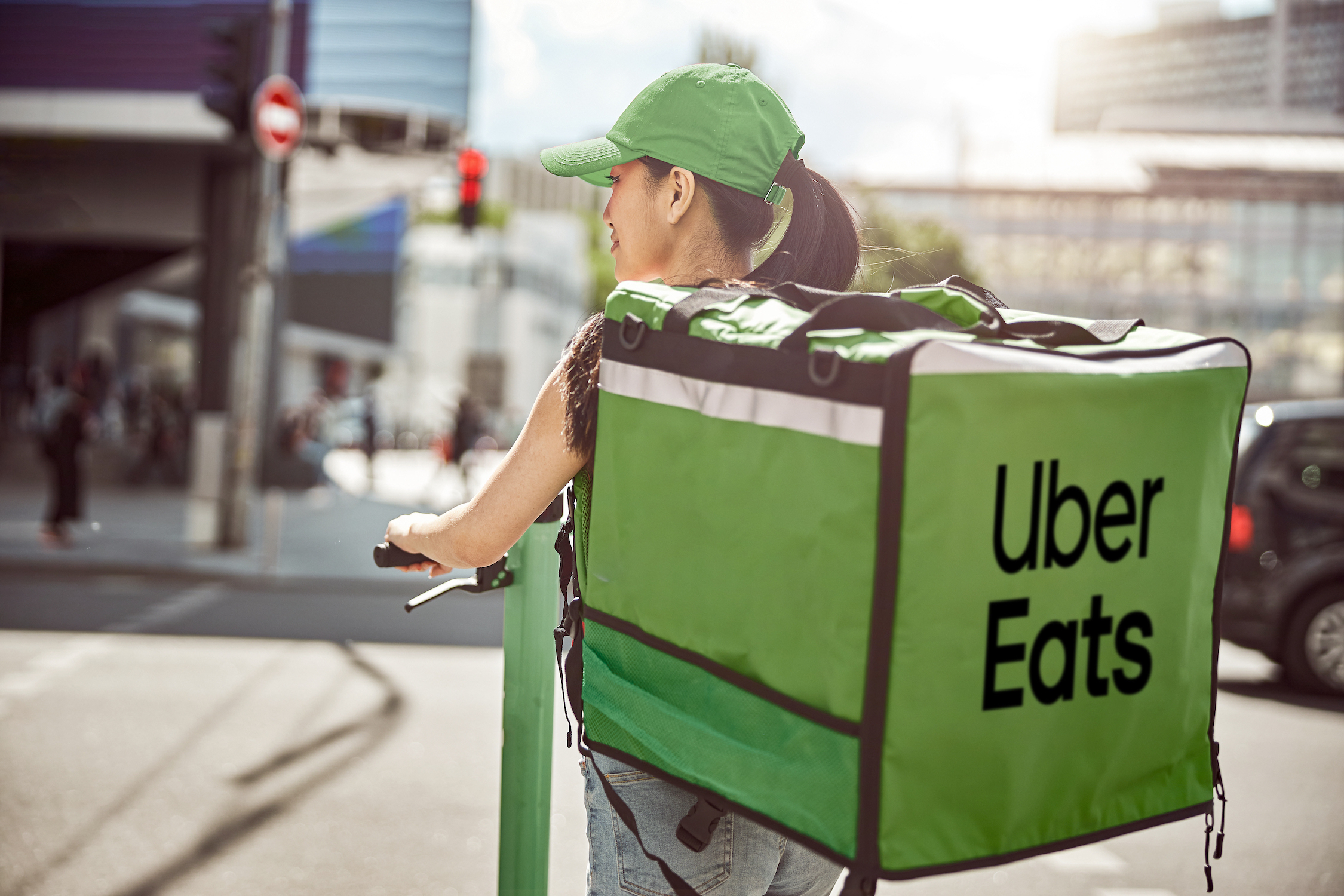 Uber eats - Night and Day